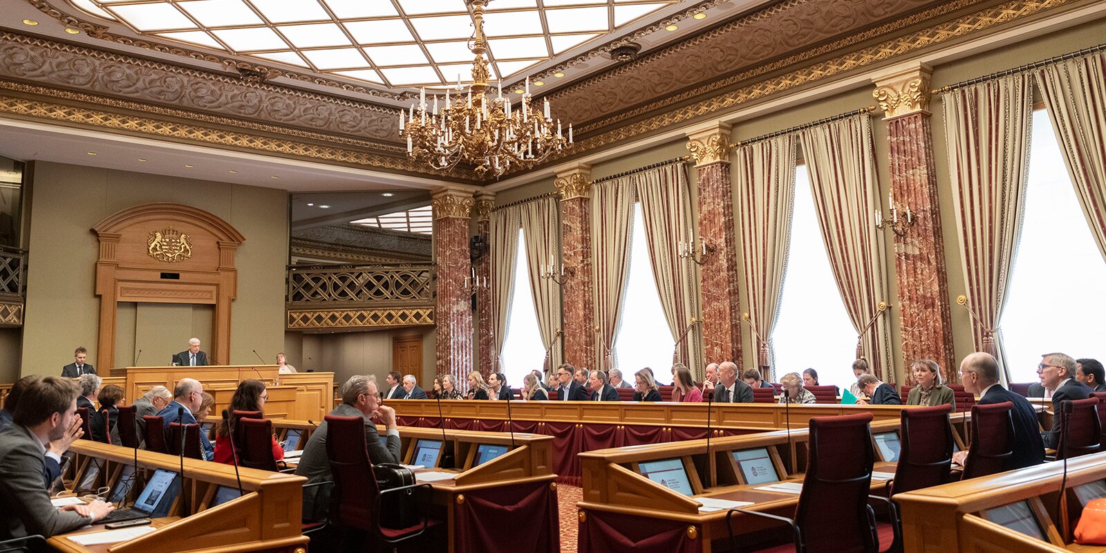 Ofdreiwung an d'Verfassung: An der Chamber wäert sech wuel eng ...